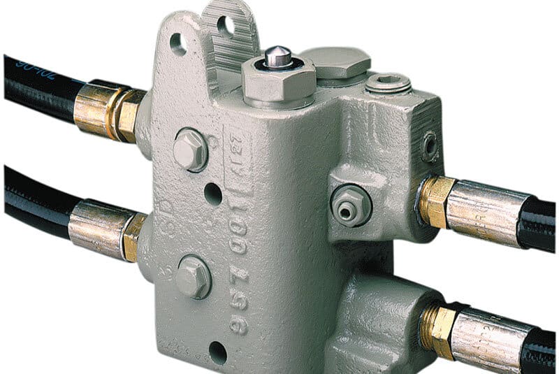 Poweramp Hydraulic Dock Levelers - Installation & Repair